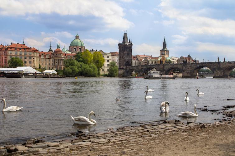 5 Instagram Spots in Prag | Try Somewhere New