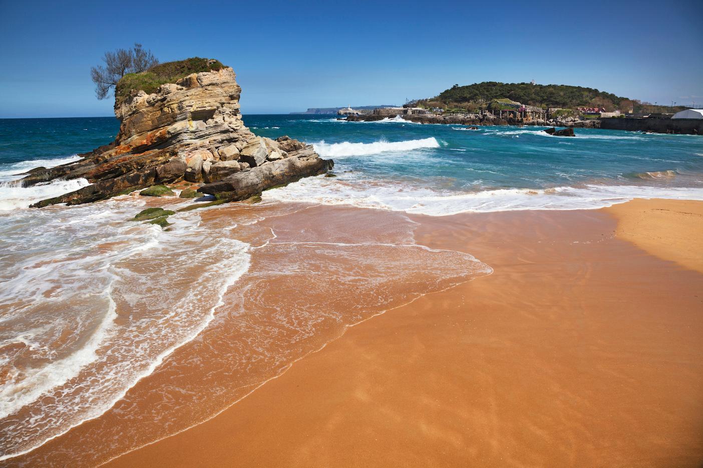 The surfers guide to Santander | Try Somewhere New
