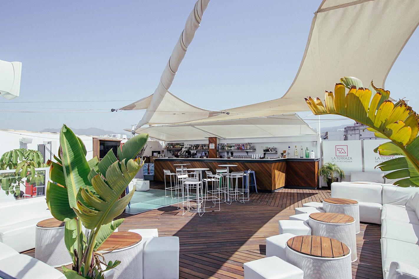 Malaga Nightlife – Best pubs & clubs | Try Somewhere New